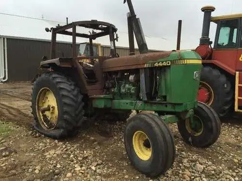Diagrama de piezas John Deere 4440